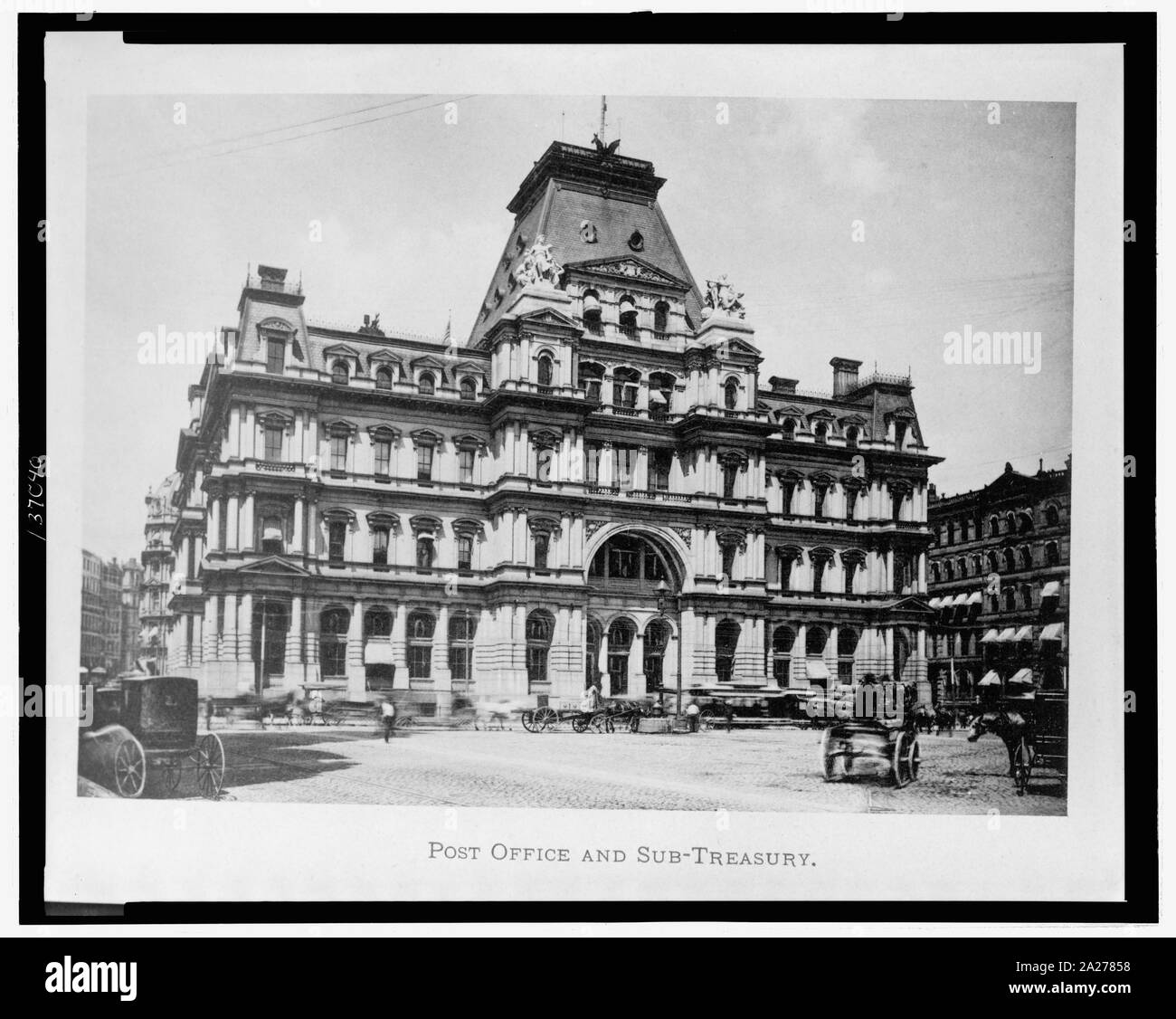 Post office and sub-treasury Stock Photo - Alamy