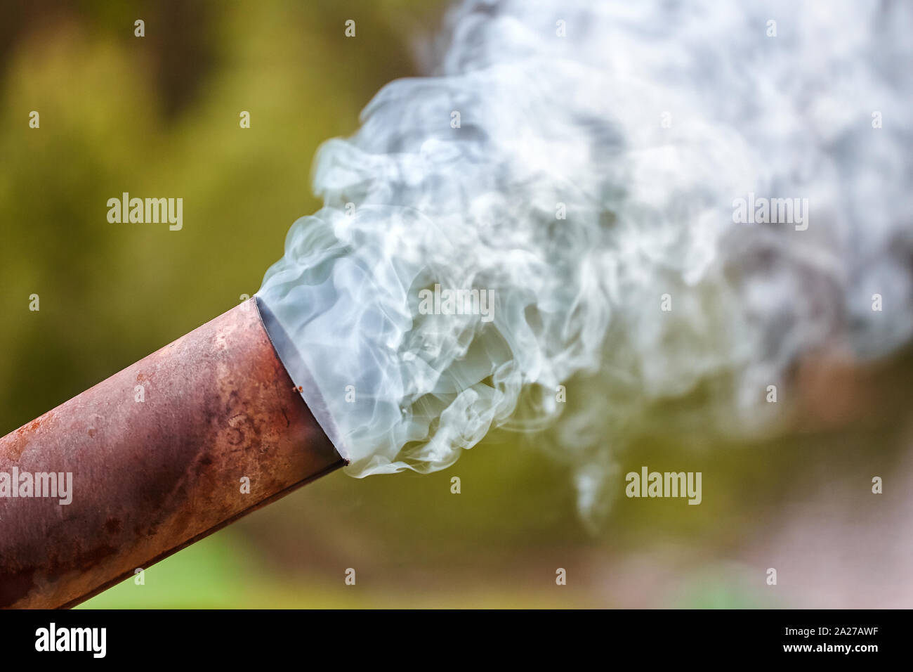 Pipe stoves hi-res stock photography and images - Alamy