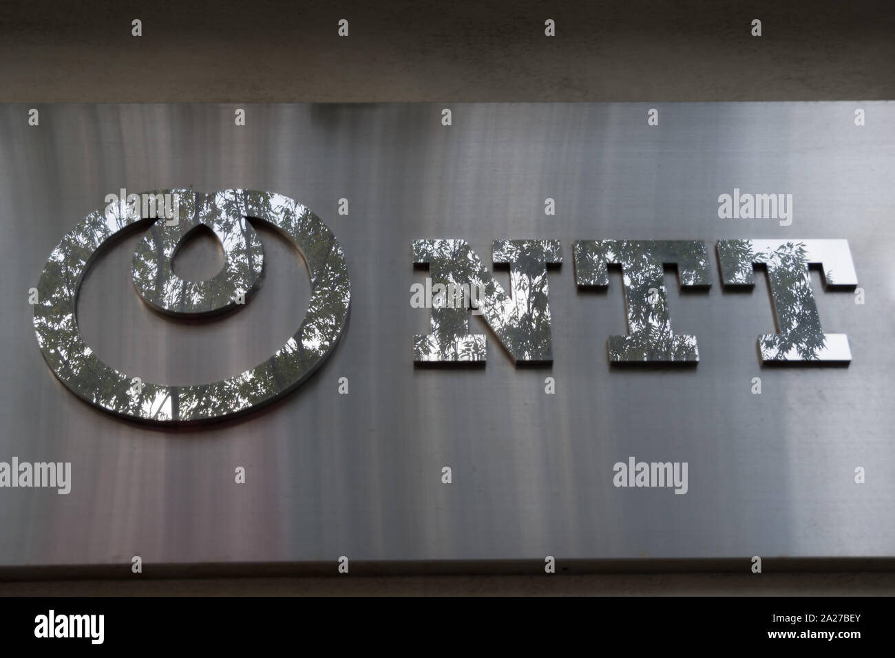 Ntt data corporation hi-res stock photography and images - Alamy