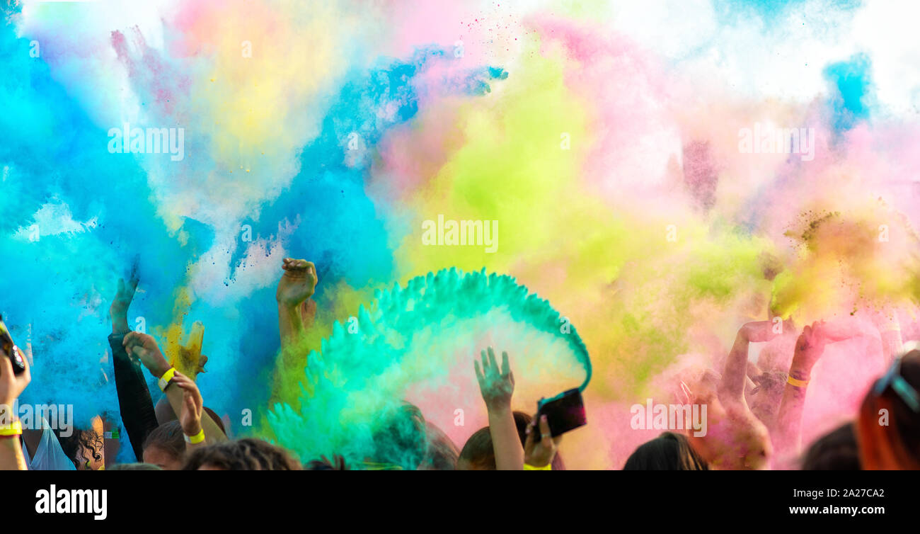 Marathon party hi-res stock photography and images - Alamy