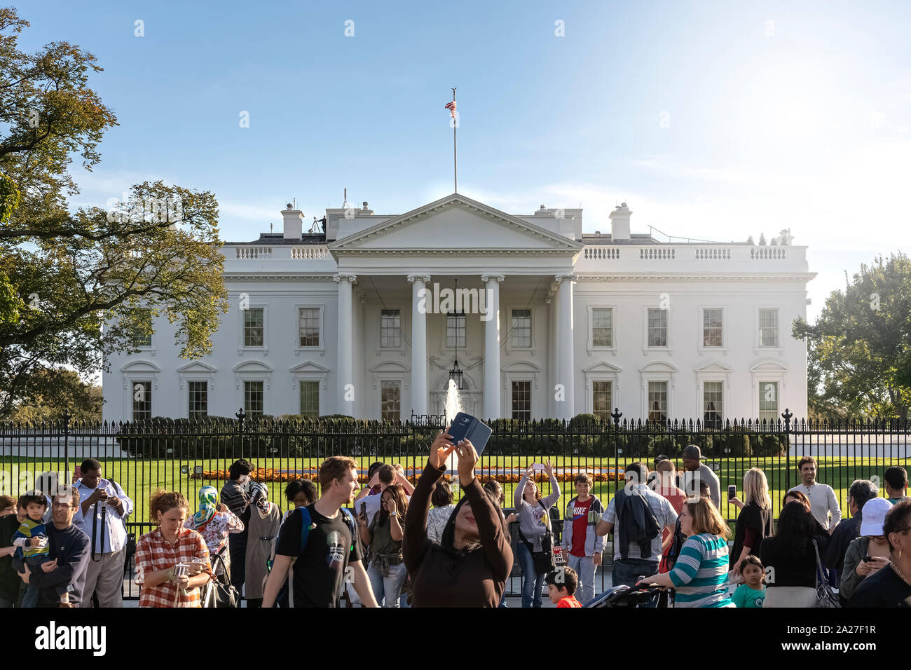 White house washington dc exterior hi-res stock photography and images ...