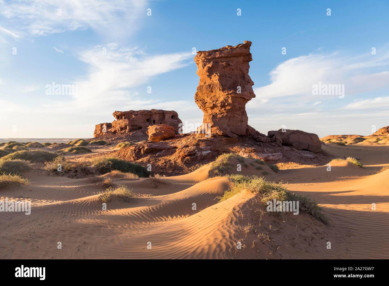 Timimoun people High Resolution Stock Photography and Images - Alamy