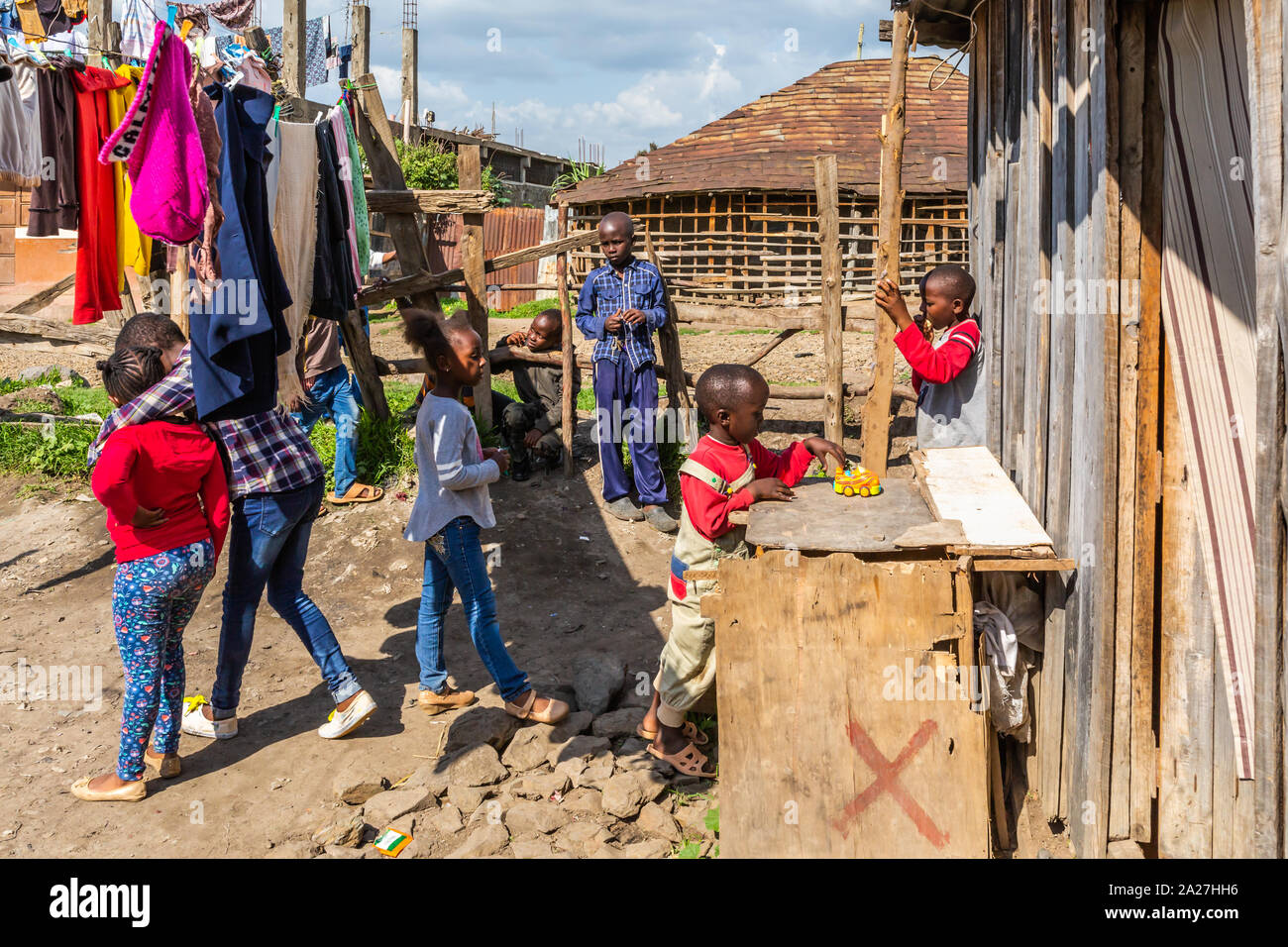 African impoverished children hi-res stock photography and images - Alamy