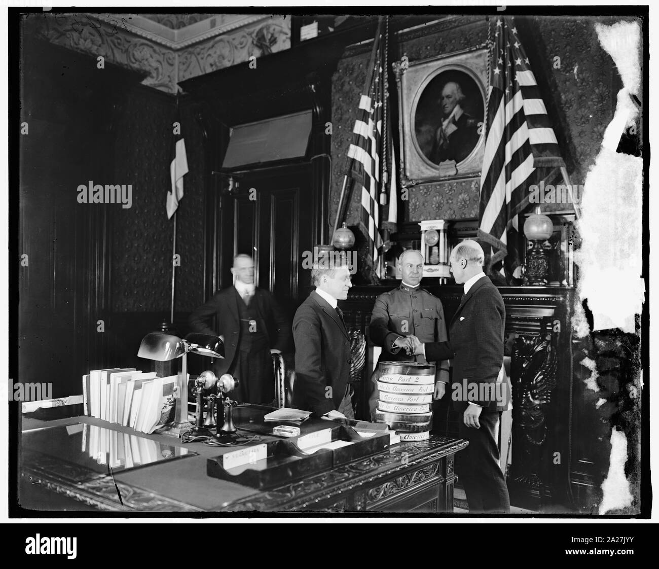 Sec baker hi-res stock photography and images - Alamy