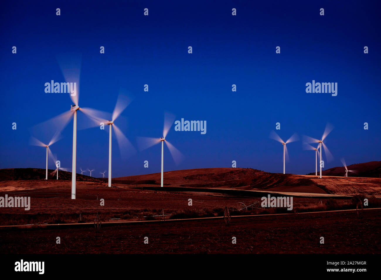 Fast spinning windmill hi-res stock photography and images - Alamy