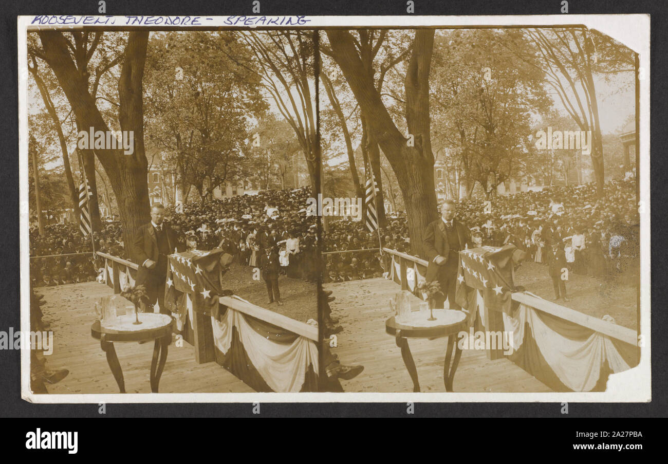 President roosevelt walking hi-res stock photography and images - Alamy