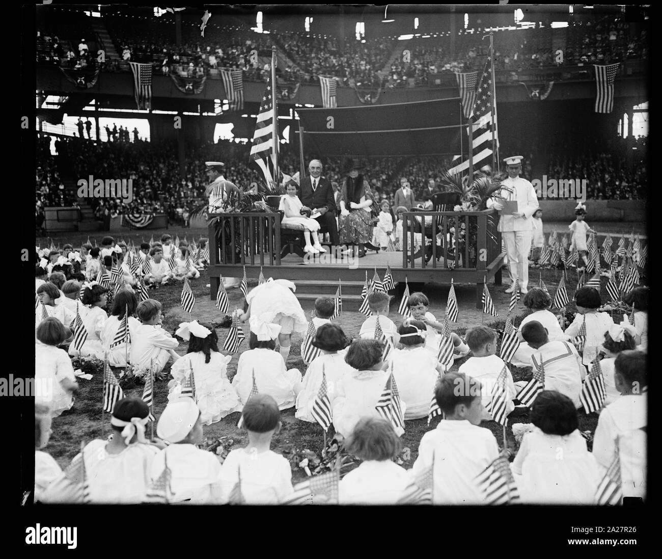 President and Mrs. Harding at stadium event Stock Photo - Alamy