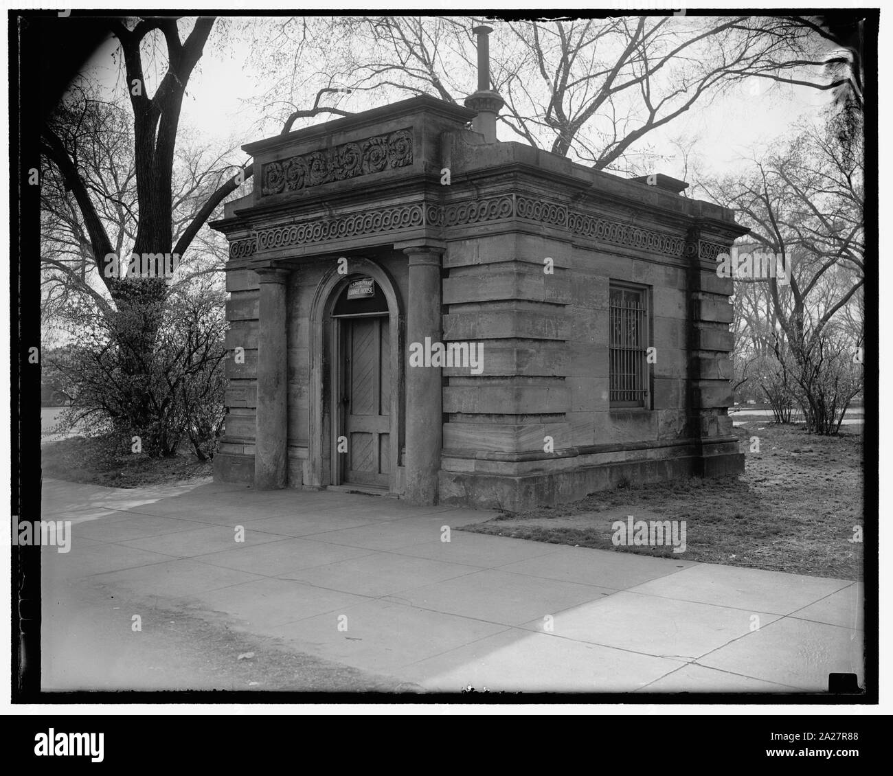 Designed by charles bulfinch Cut Out Stock Images & Pictures - Alamy