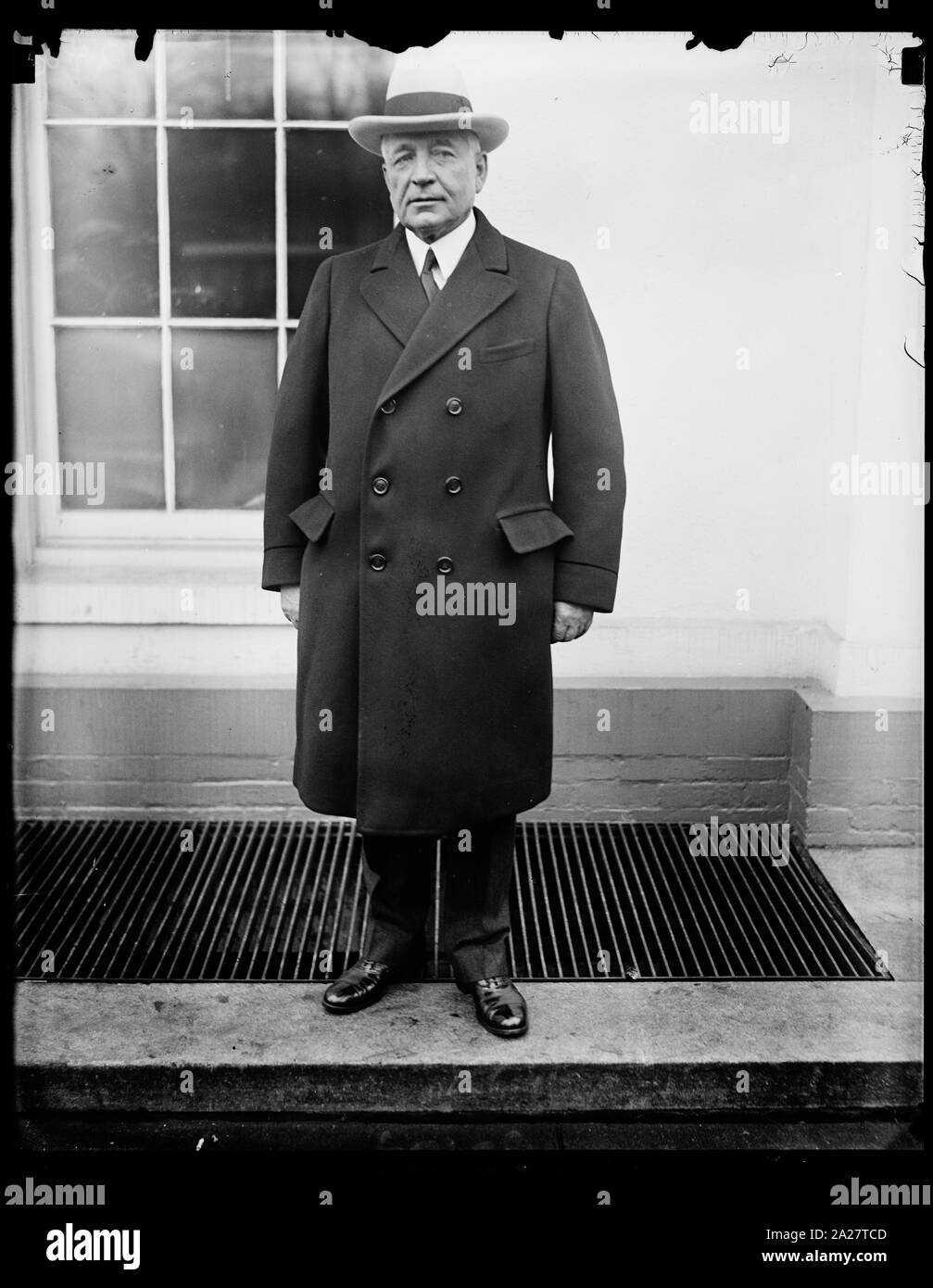 Presidential candidate calls on Presidential Coolidge, Frank O. Lowden ...