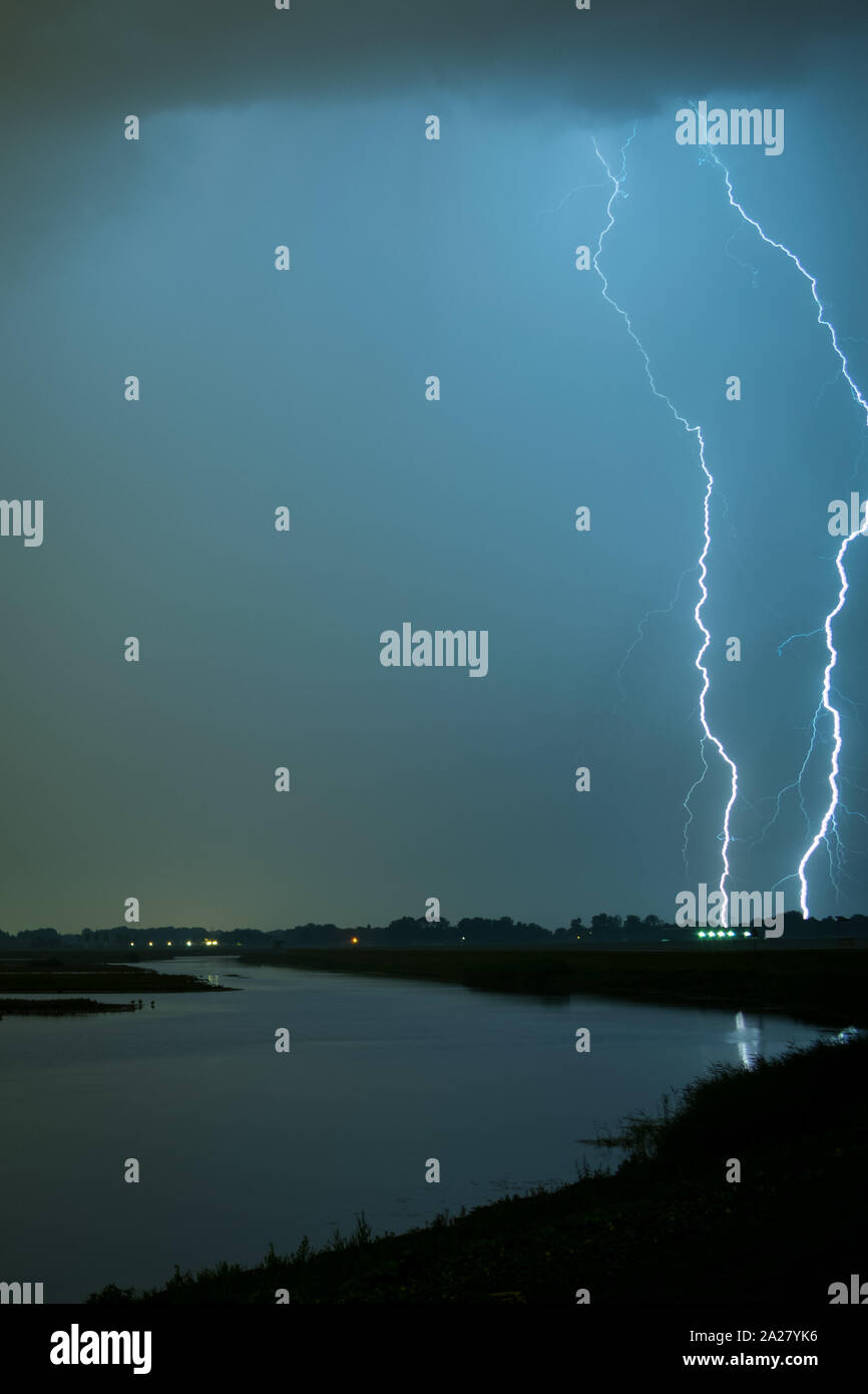 Close Lightning Bolt High Resolution Stock Photography and Images - Alamy