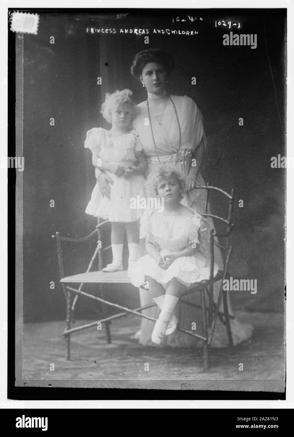 Daughters of the royal family Black and White Stock Photos & Images - Alamy