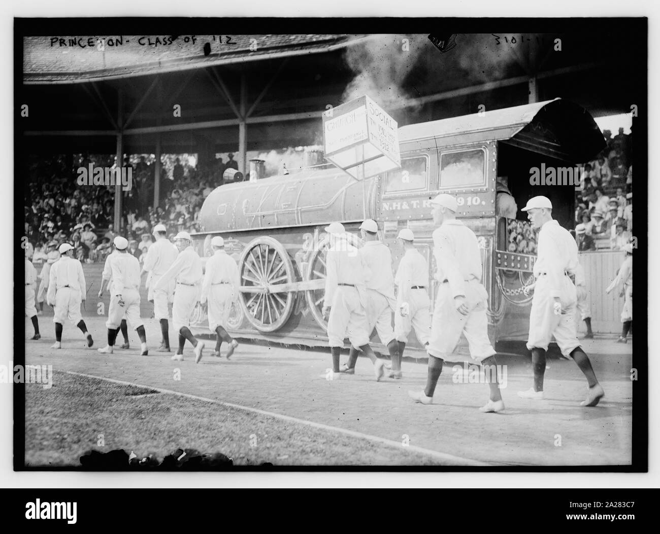 Class of 1912 hi-res stock photography and images - Alamy
