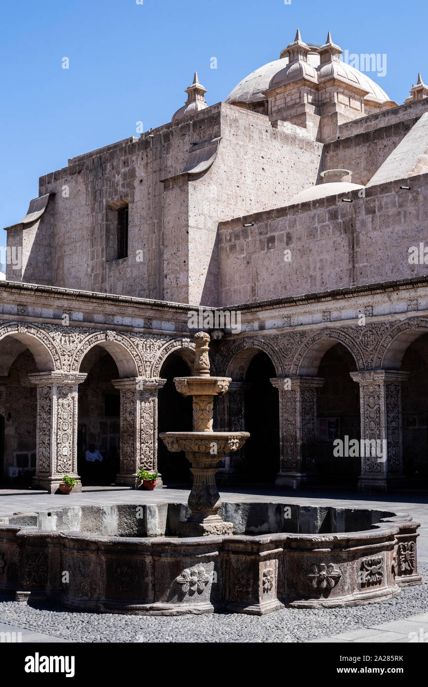 Peru christianity hi-res stock photography and images - Alamy