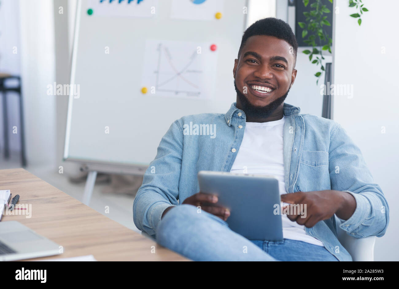 Digital tab hi-res stock photography and images - Alamy
