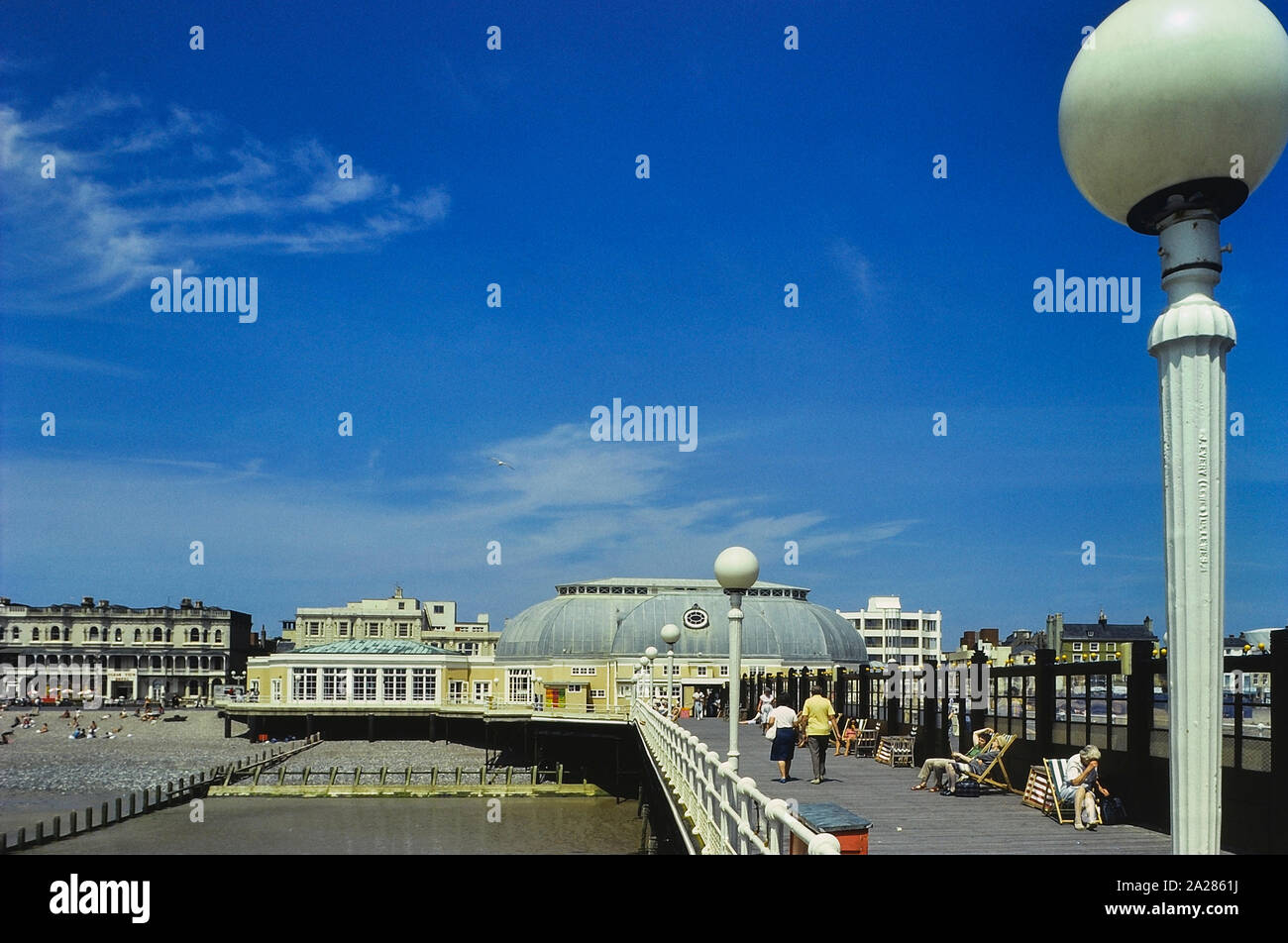 Worthing attractions hi-res stock photography and images - Alamy