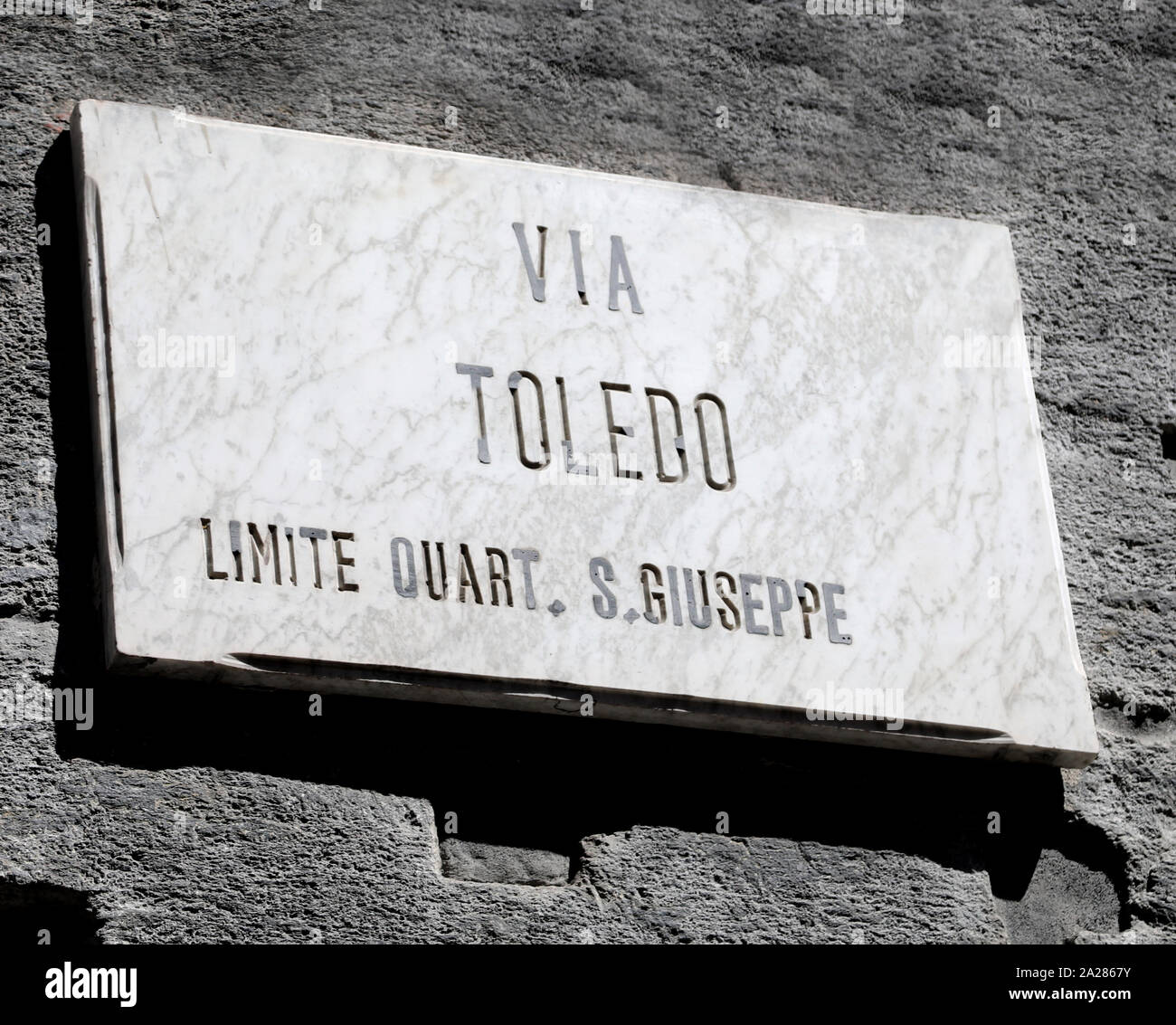 City name signs italy hi-res stock photography and images - Alamy