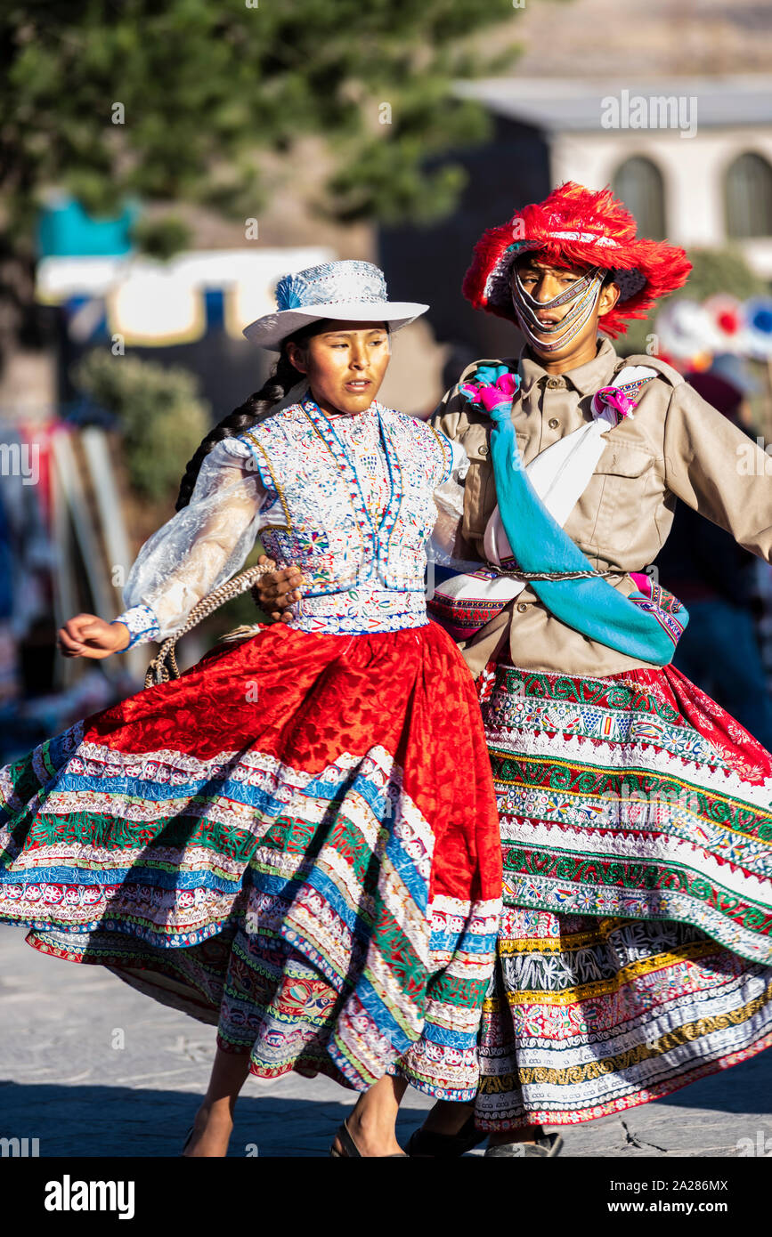 Wititi dance hi-res stock photography and images - Alamy