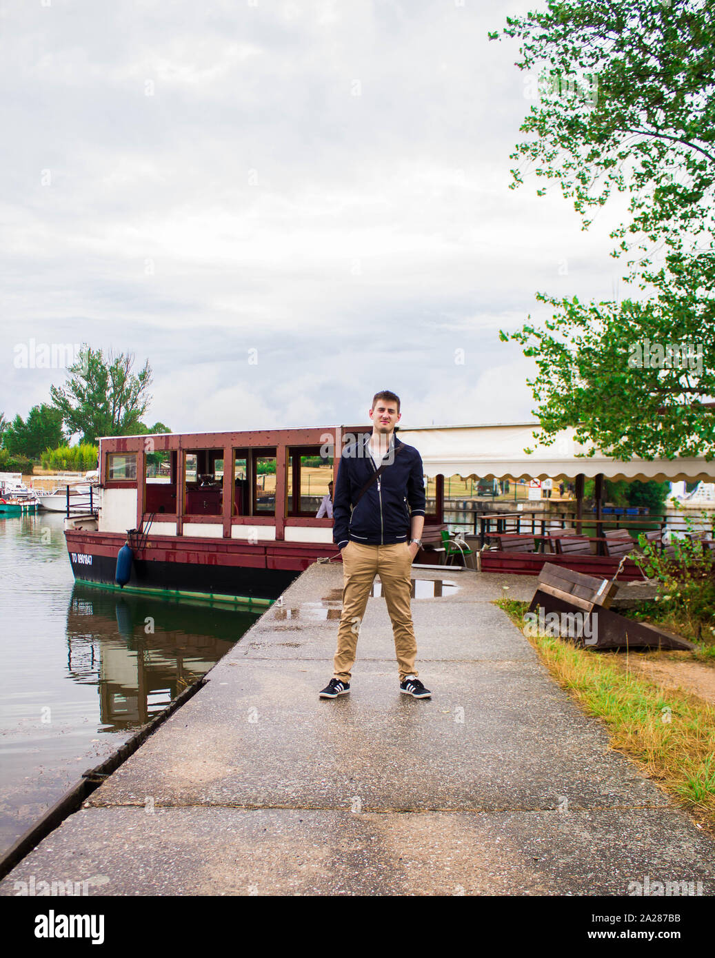 Reflection On Catwalk High Resolution Stock Photography and Images - Alamy