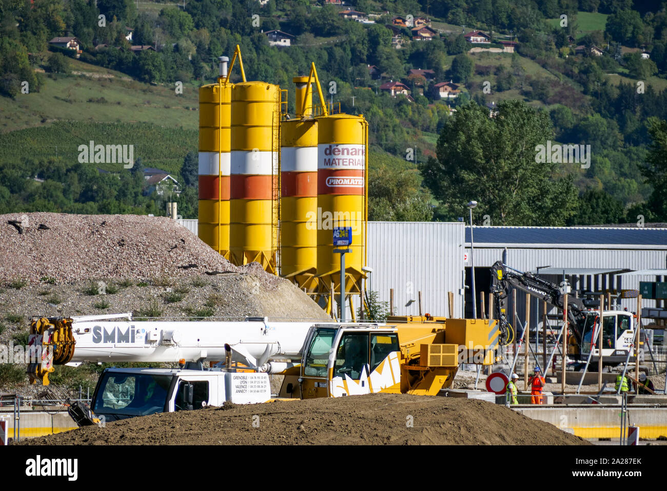 Autoroute a40 france hi-res stock photography and images - Alamy