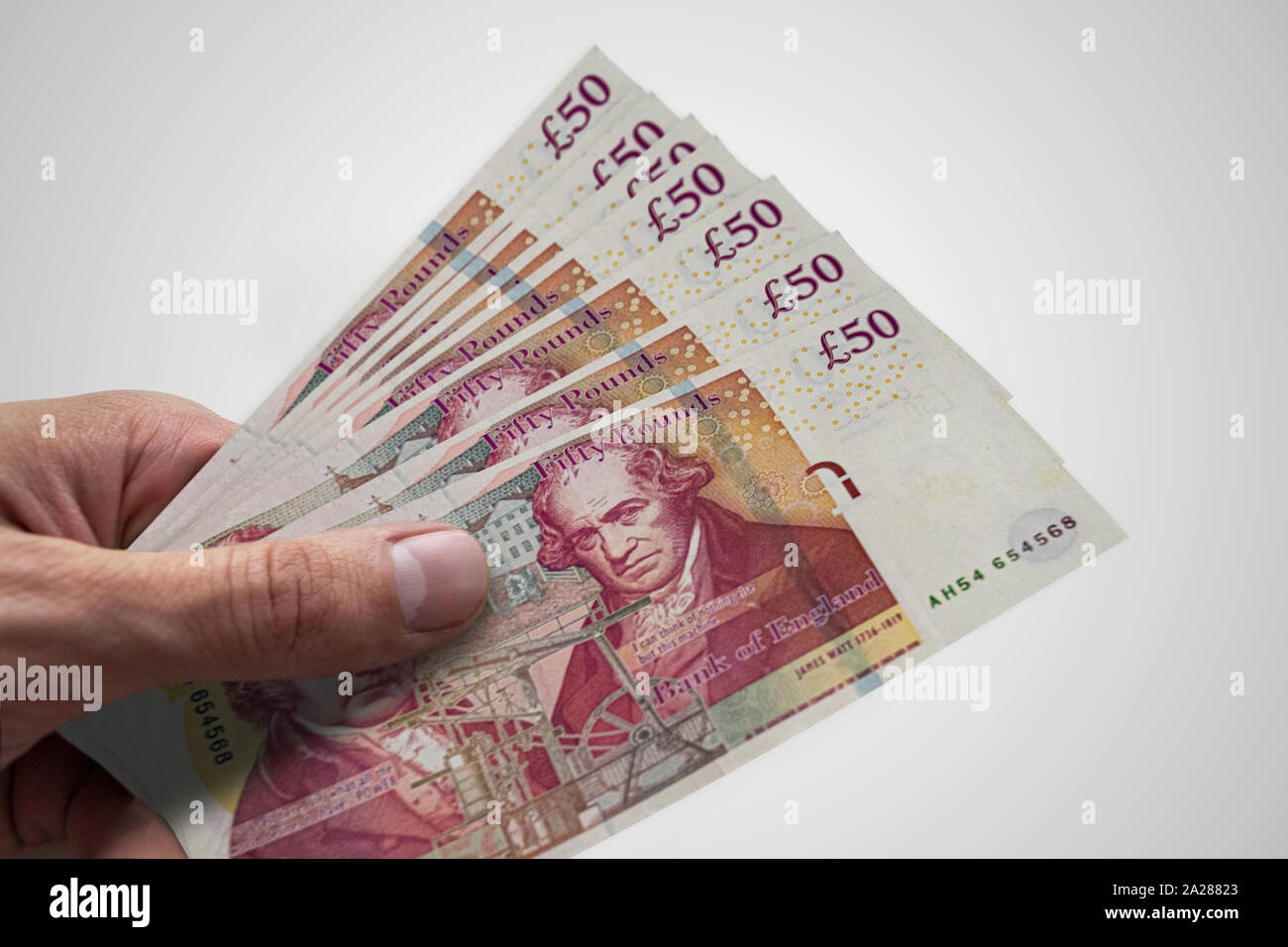 100 british pounds hi-res stock photography and images - Alamy