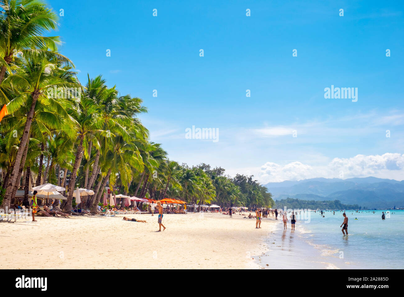 White sand and palm trees on White Beach, Boracay Island, Aklan ...