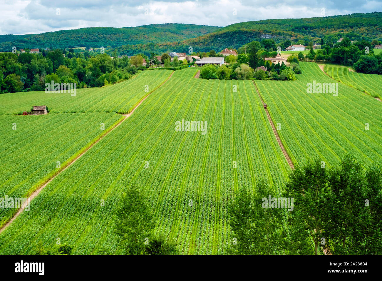 France rural lot valley river hi-res stock photography and images - Alamy