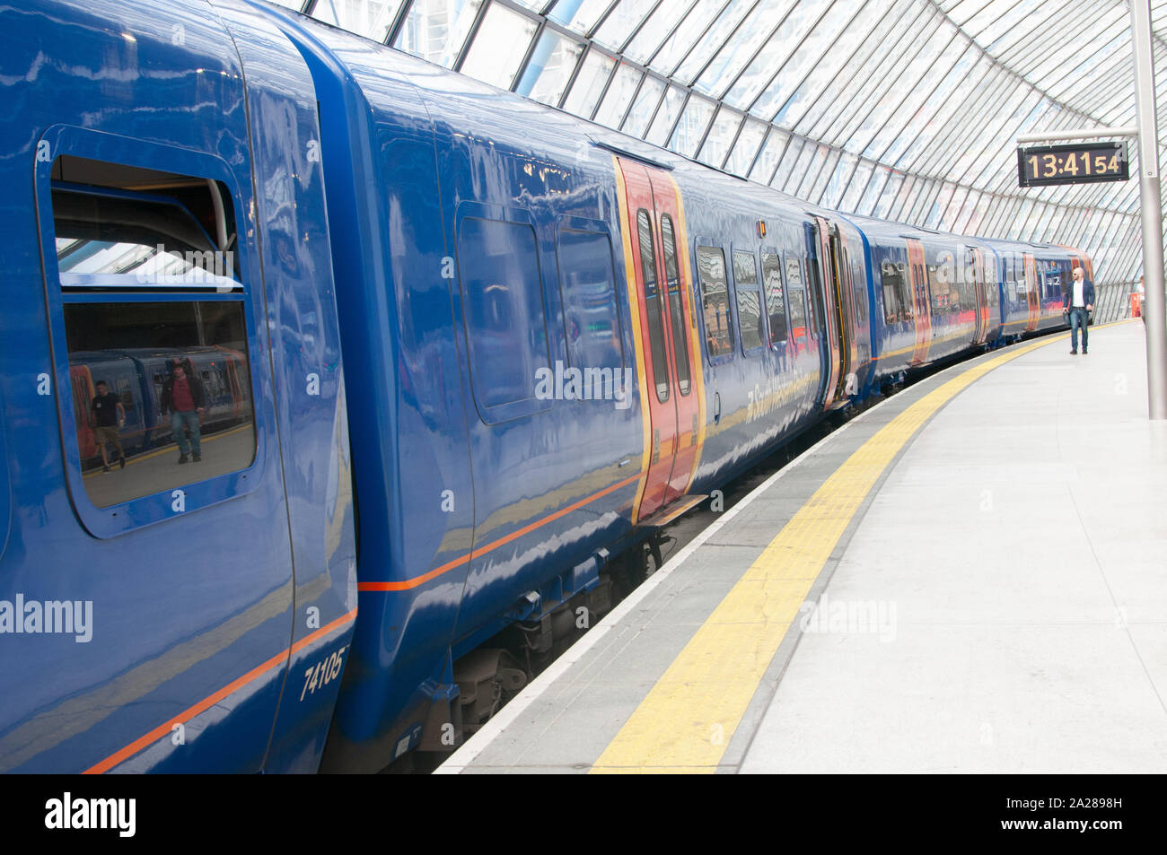 Waterloo station train platform hi-res stock photography and images - Alamy