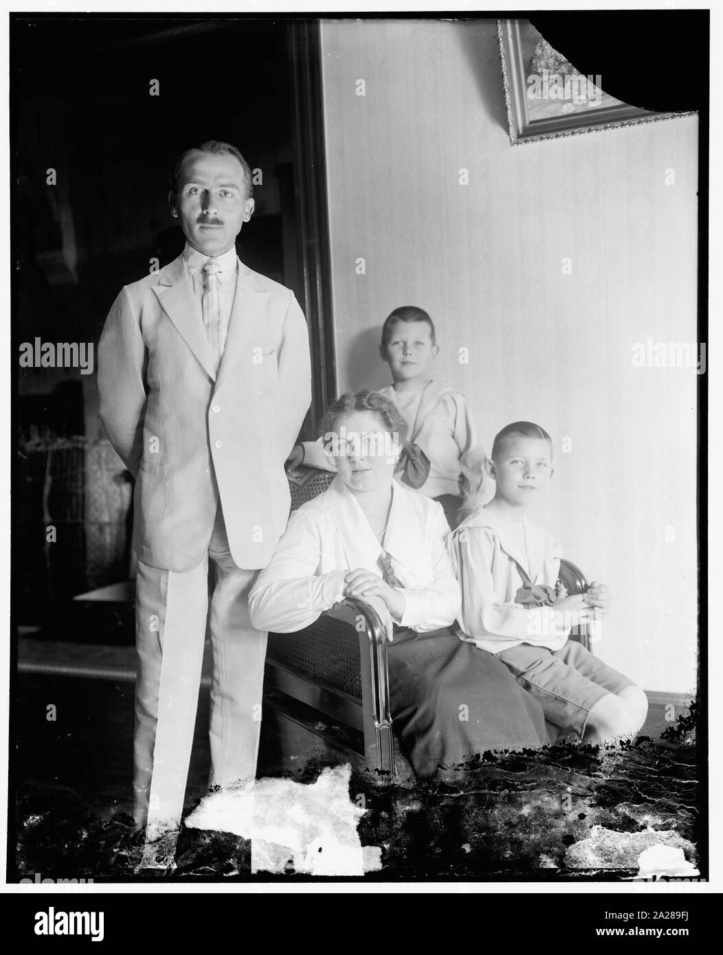 Moment of family togetherness Cut Out Stock Images & Pictures - Alamy