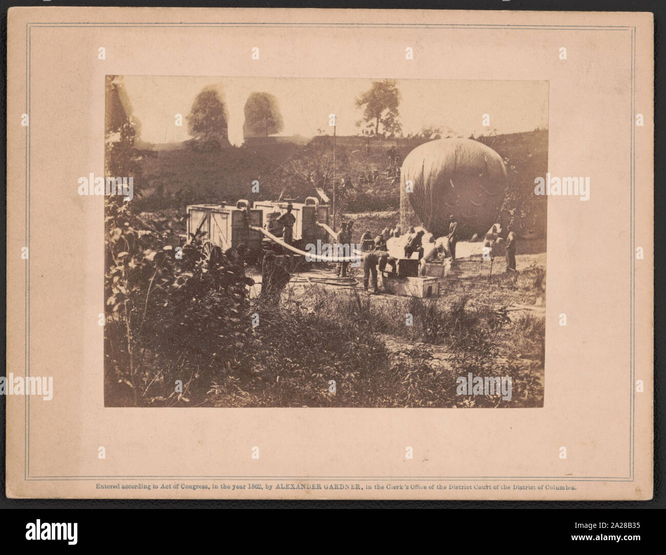 Professor Lowe inflating Balloon Intrepid to reconnoiter Battle of Fair ...