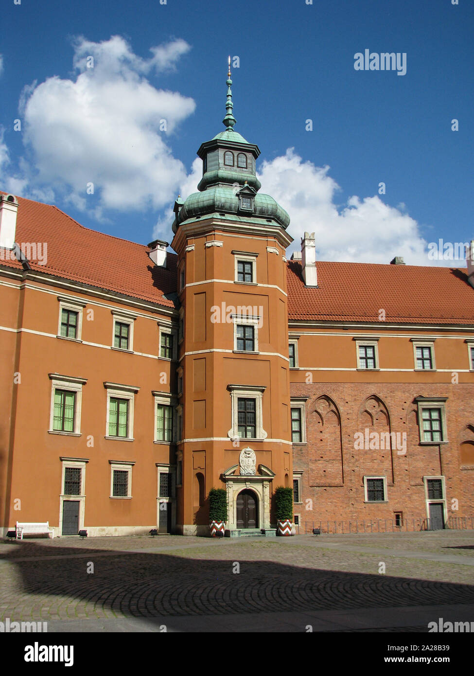 Royal castle warsaw hi-res stock photography and images - Alamy