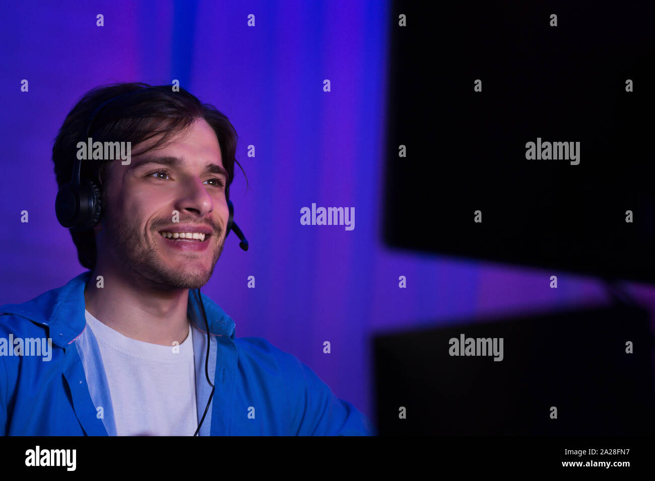 Gamer desk hi-res stock photography and images - Alamy