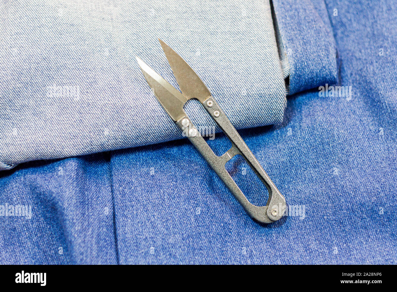 Fabric ruler hi-res stock photography and images - Alamy