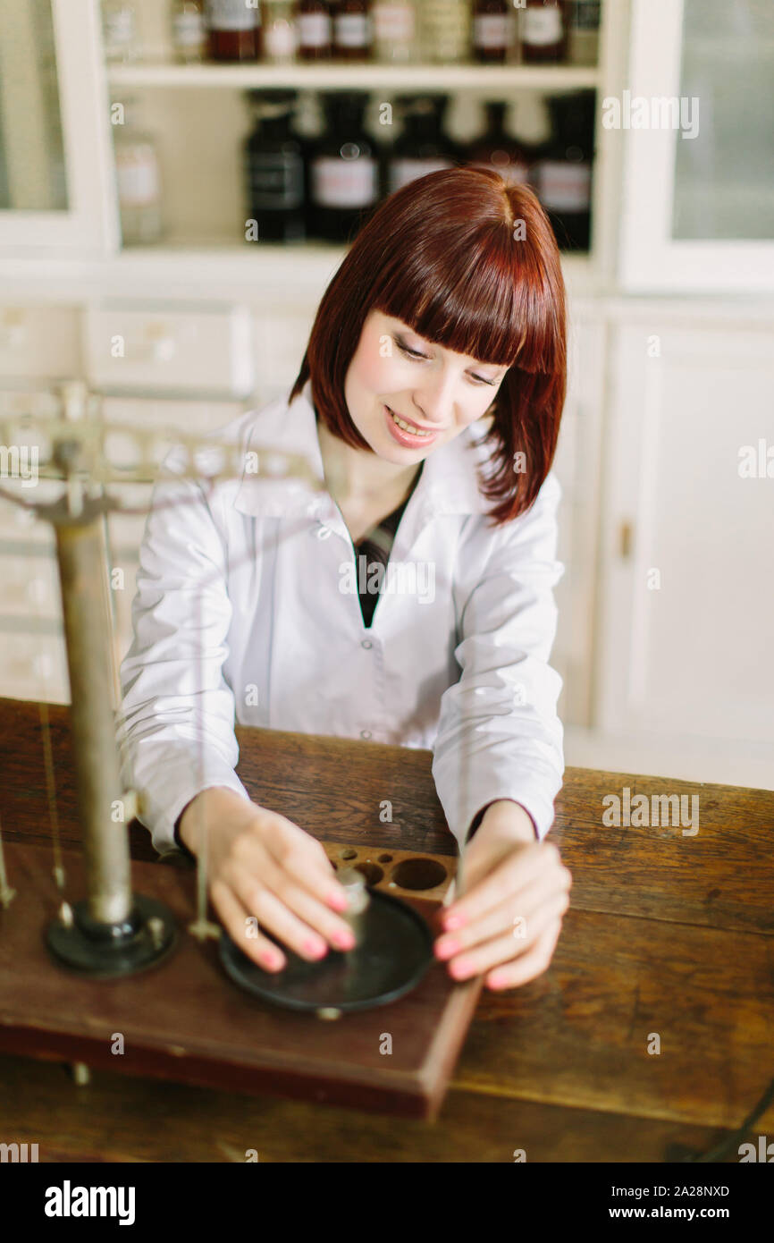 Old apothecary scales hi-res stock photography and images - Alamy