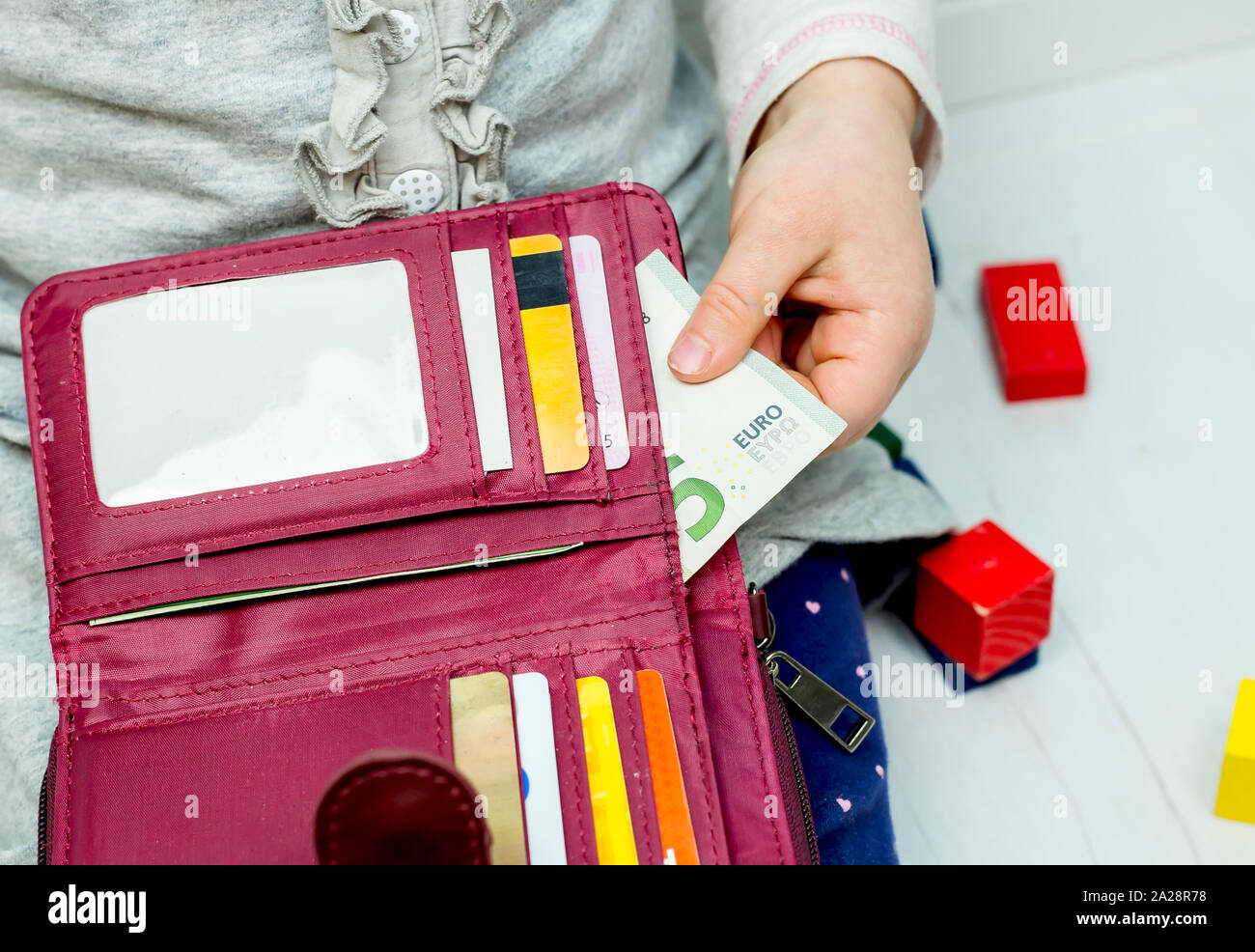 Young cash hi-res stock photography and images - Alamy