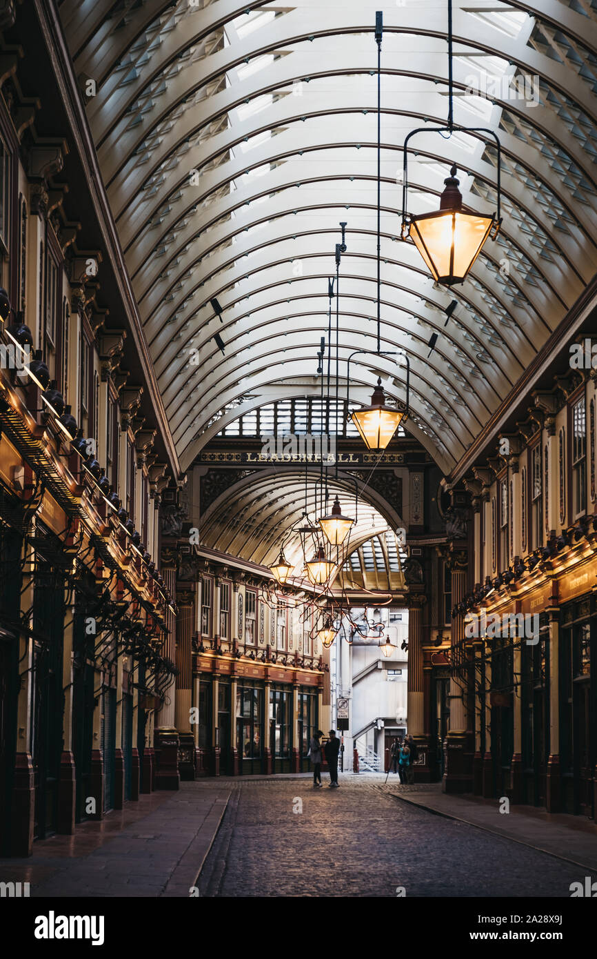 Street Name Uk High Resolution Stock Photography and Images - Alamy