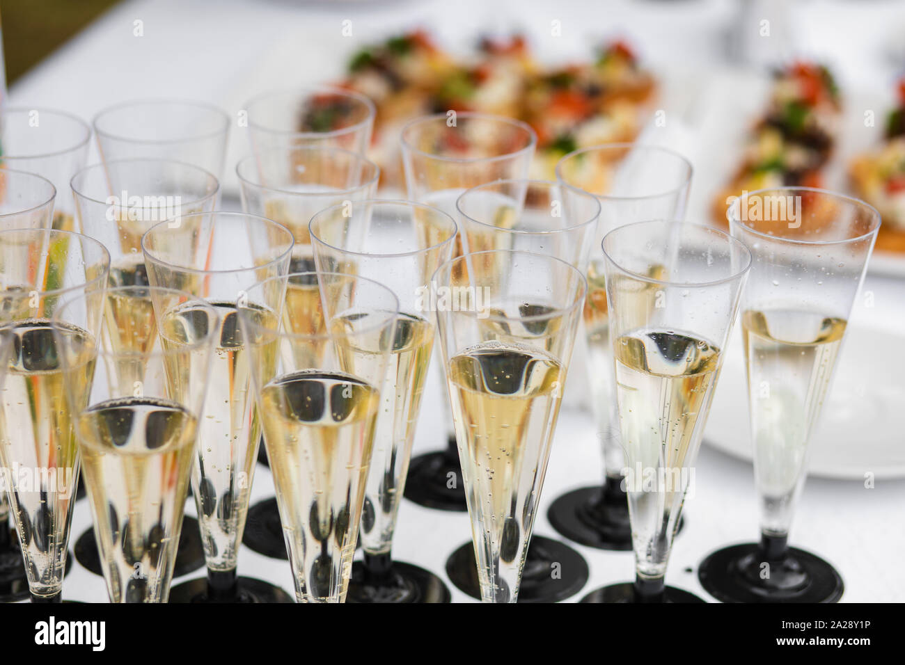 Champagne canape reception hi-res stock photography and images - Alamy
