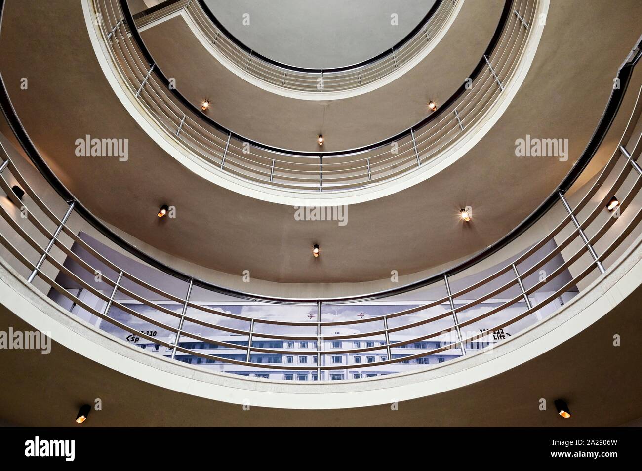 Lms hotel hi-res stock photography and images - Alamy