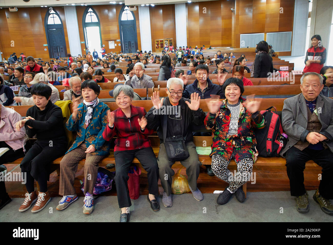 Protestant christians hi-res stock photography and images - Alamy