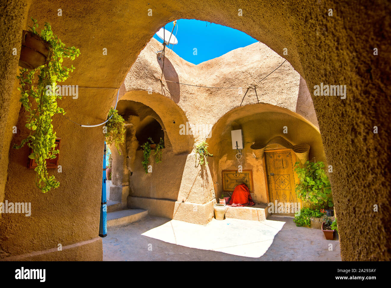 Courtyard of berber underground dwellings. Troglodyte house. Matmata ...