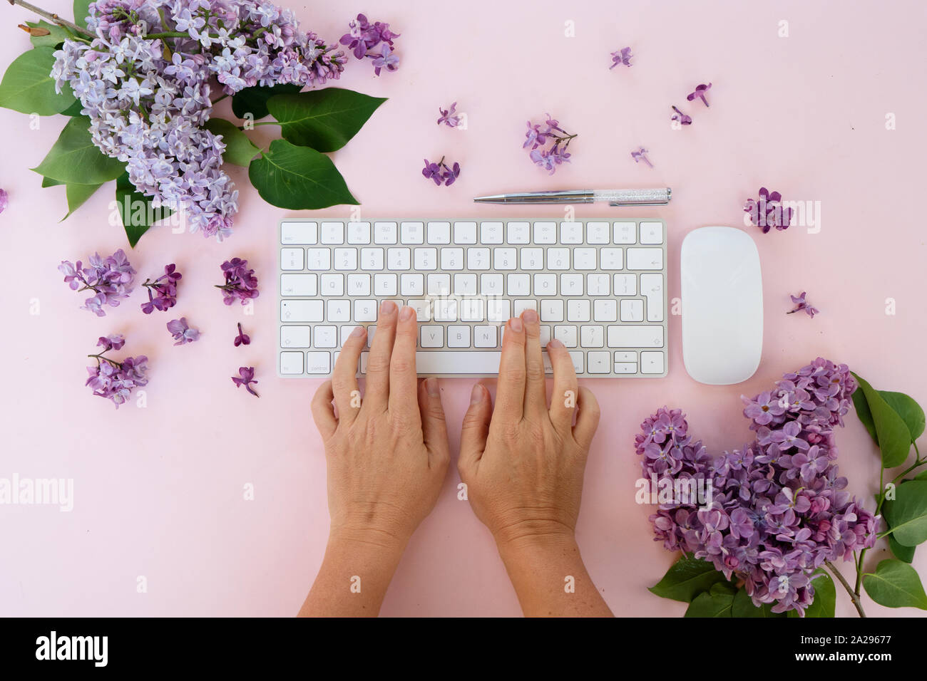 Top view home office workspace Stock Photo - Alamy