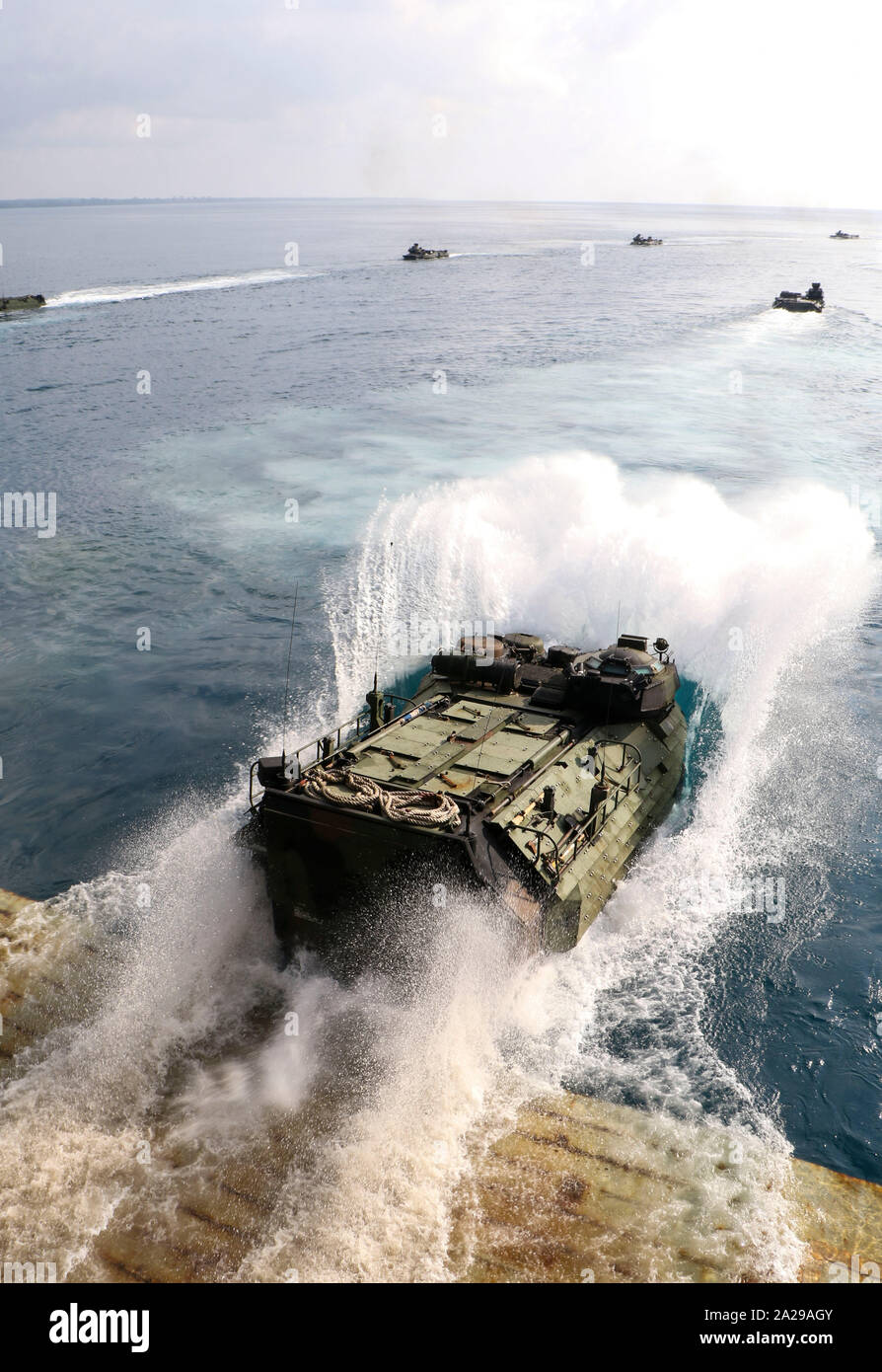 190930-N-DX072-1169 CELEBES SEA (Sept. 30, 2019) An assault amphibious ...