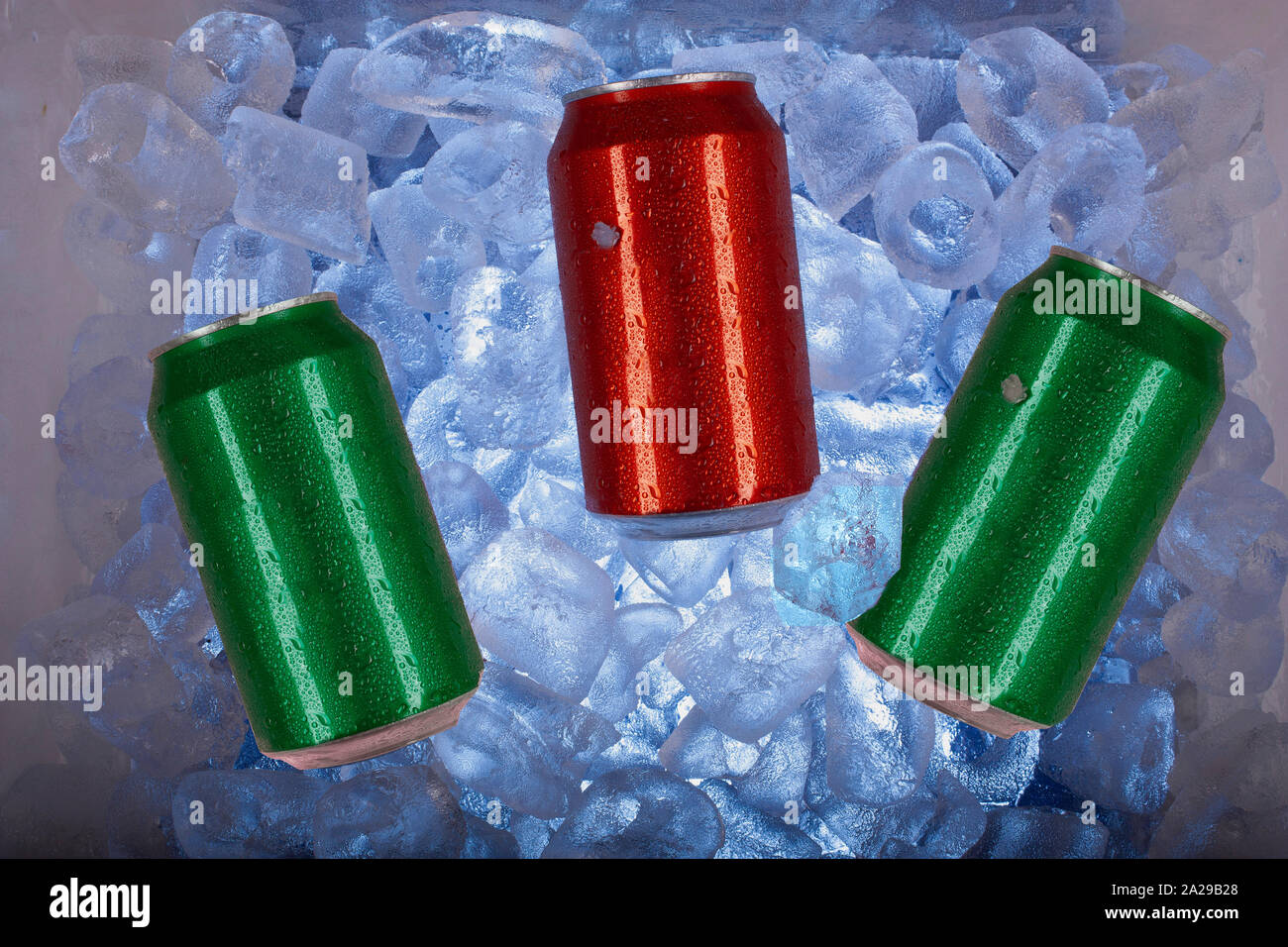 Beer cans field hi-res stock photography and images - Alamy