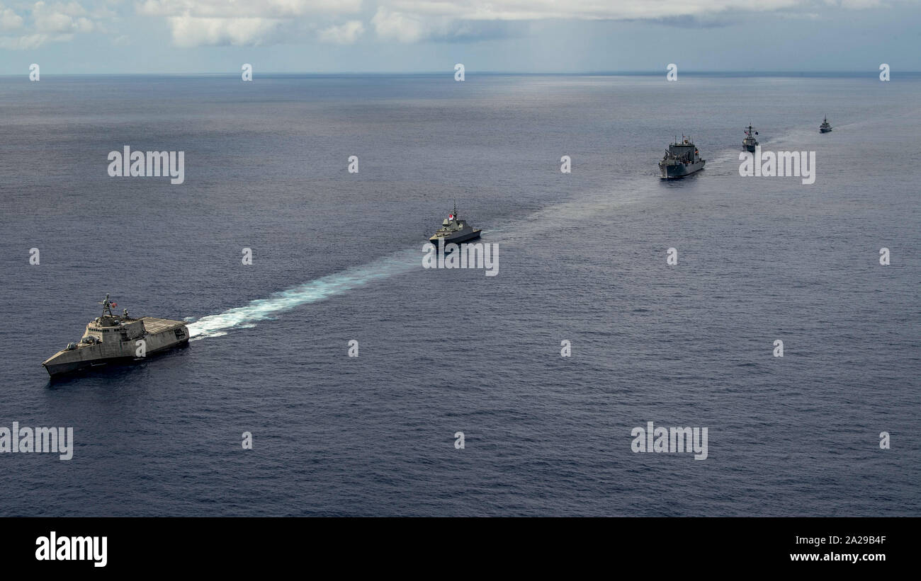 Republic of singapore navy rsn frigate rss formidable 68 hi-res stock ...