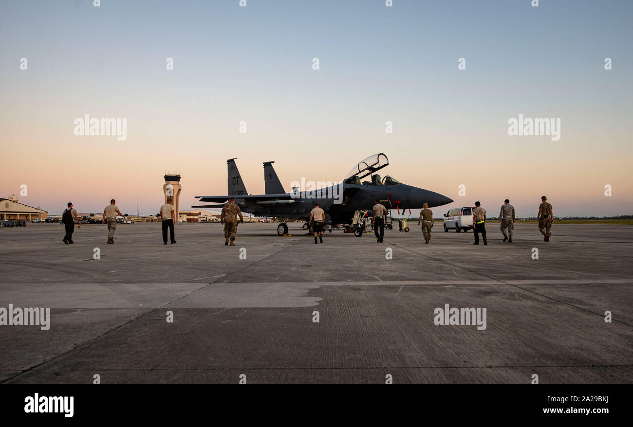 757th aircraft maintenance squadron strike amu hi-res stock photography ...
