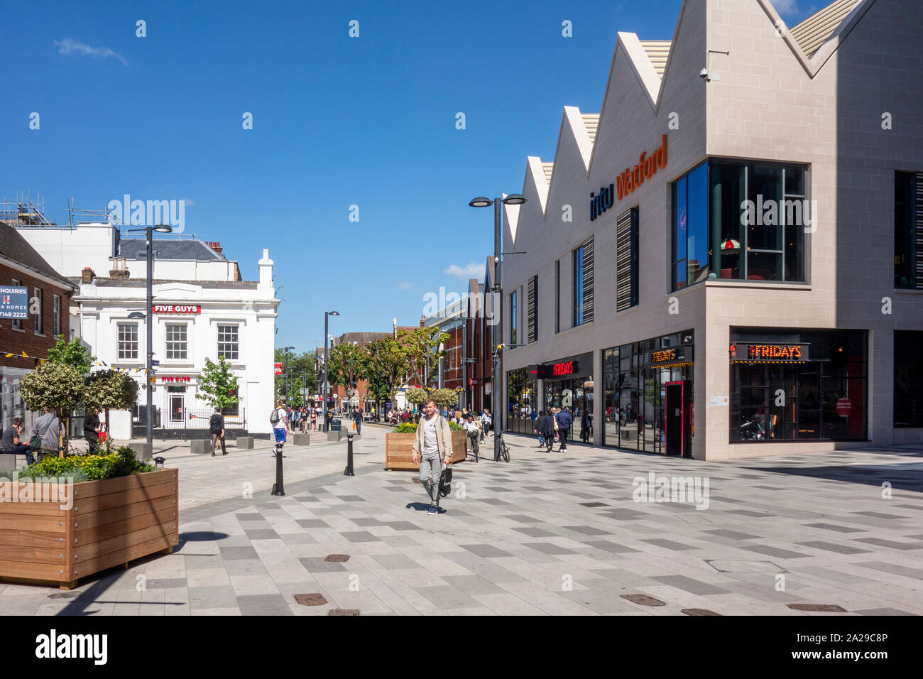 Intu watford hi-res stock photography and images - Alamy