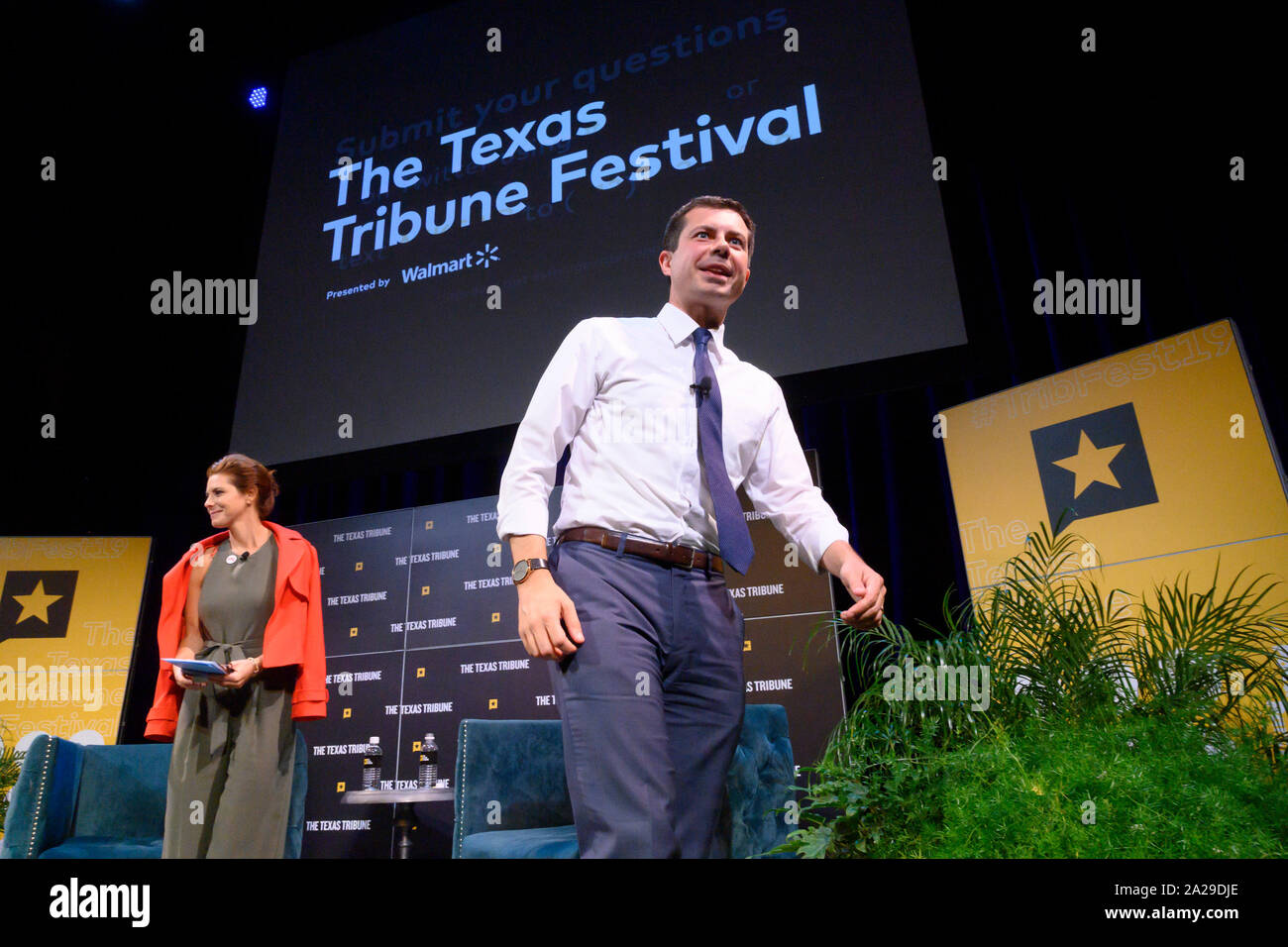 Msnbc anchor stephanie ruhle hi-res stock photography and images - Alamy