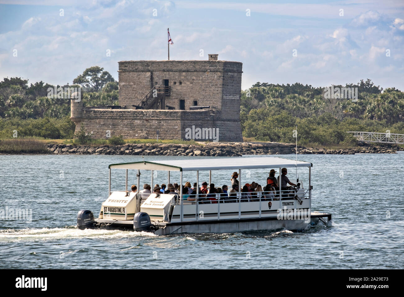 The park service ferry boat takes visitors to the historic Fort ...
