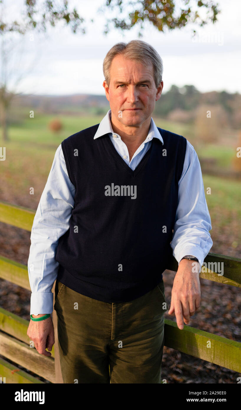 Owen paterson mp hi-res stock photography and images - Alamy