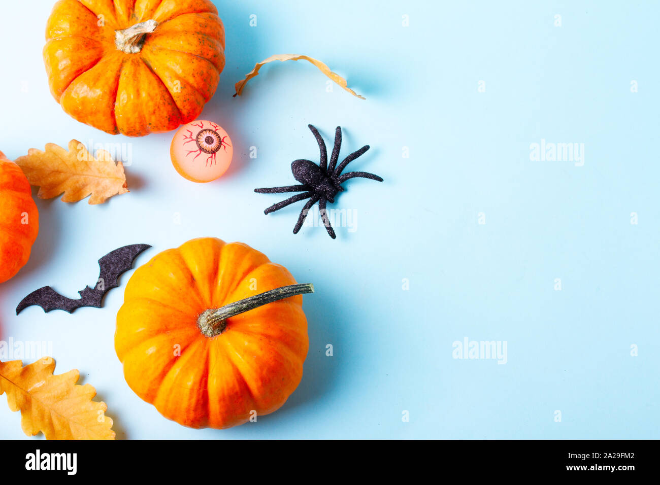Halloween flat lay background Stock Photo - Alamy