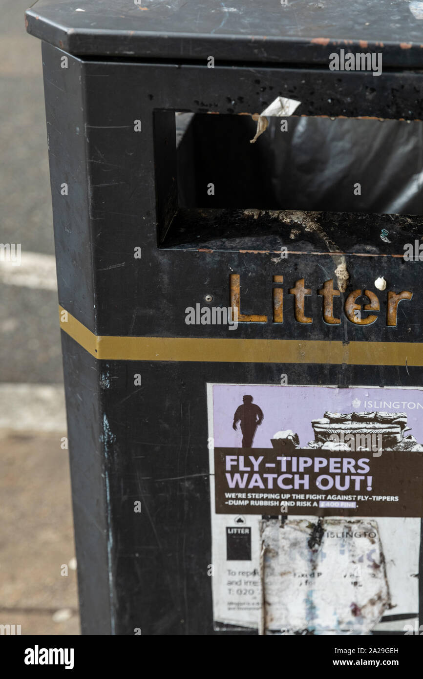 Anti flytipping poster hi-res stock photography and images - Alamy